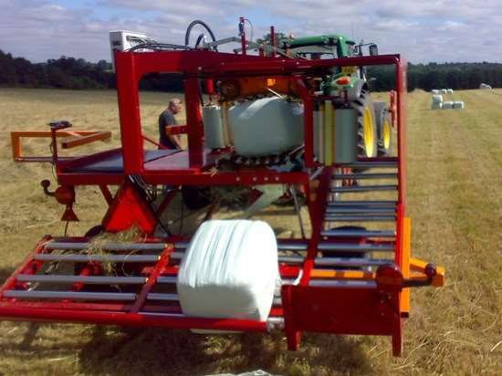 In-line bale wrapper - Mini wrap 100 - POMI - square / automatic / towed