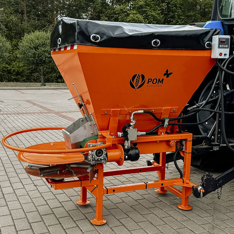 3-point hitch salt spreader - N 031/2 - POM Augustów Sp. z o.o. - towed ...