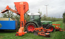 Apple harvester machine, Apple picking machine - All the agricultural ...