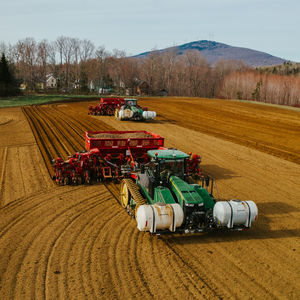 Potato planter - 8308 - Spudnik Equipment Company LLC - automatic / 8 ...