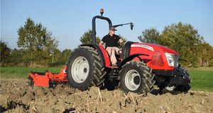 Power shuttle tractor - C80 MAX series - McCormick USA - with cab