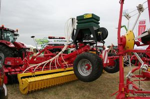 Hopper seed drill - T17 - Delimbe - tractor-mounted