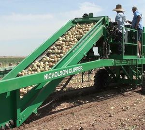 Onion haulm topper - Nicholson Machinery Ltd. - 4-row