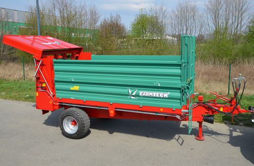 Towed manure spreader - SUPERFEX 600 - Farmtech d.o.o. - verticals beaters / single-axle / compact
