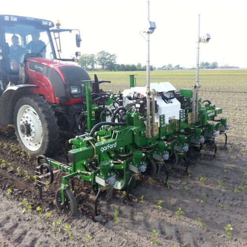 Tractor-mounted row crop cultivator - Robocrop - Garford Farm Machinery ...