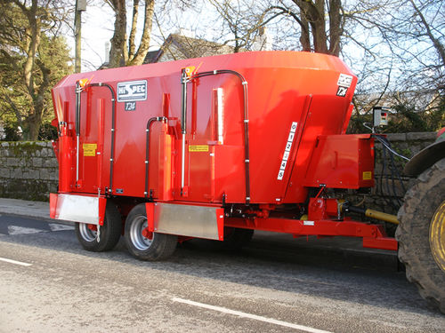 Vertical feed mixer - T- series - HI-SPEC Engineering Ltd. - towed / 2 ...