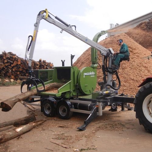 Trailer-mounted log loader - IB 2800.L62 - ICAR BAZZOLI ENZO s.r.l.