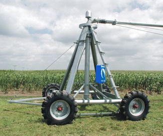 Center irrigation pivot - REINKE Irrigation - towable / wheel-mounted