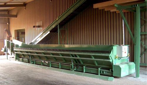 Fruit receiving hopper - Schneider Fördertechnik GmbH