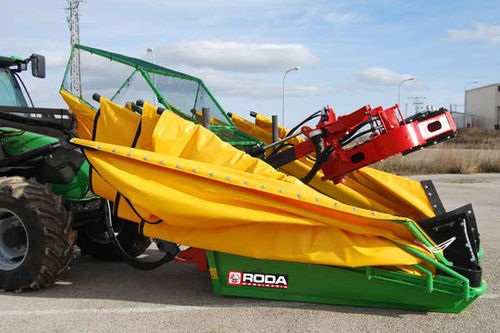 Olive tree shaker - PHK8 - Roda Maquinaria - tractor-mounted ...