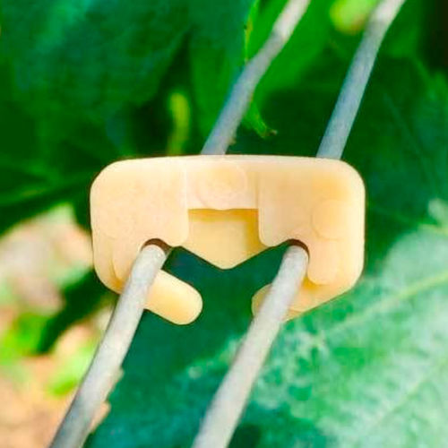 Vineyard staple - CB 15 VÉGÉTAL - CAVI group - biodegradable