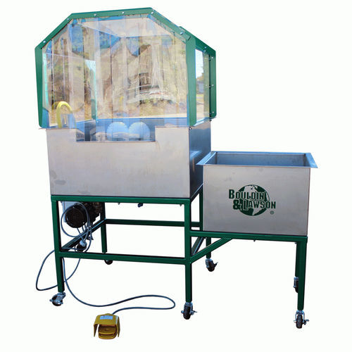 Pot cleaning station - Bouldin & Lawson LLC - with brush