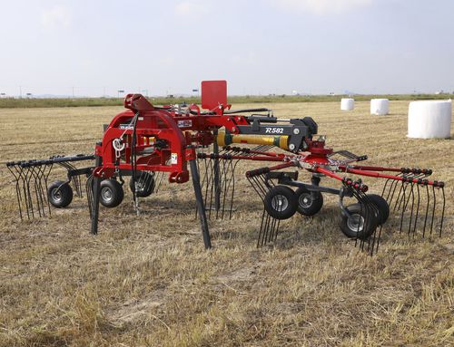 Rotary rake - R621, R581, R521, R482 - LIVEMAC CO., LTD - center ...