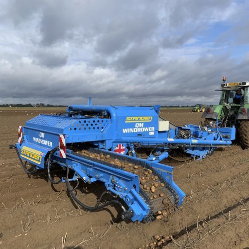 Towed windrower - QM - Standen Engineering