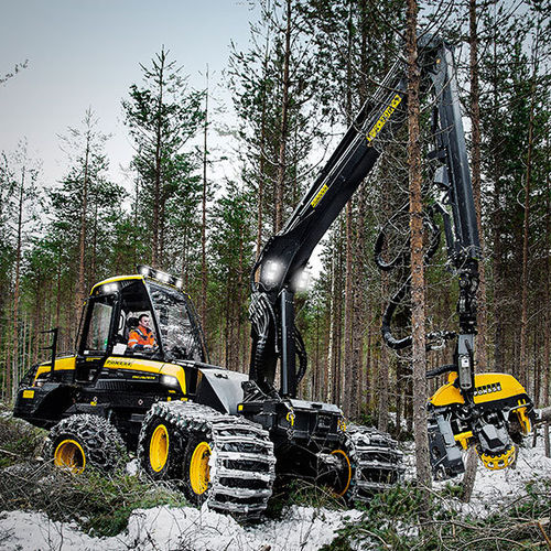 Rubber-tired forestry harvester - BEAVER - Ponsse AB - with crane
