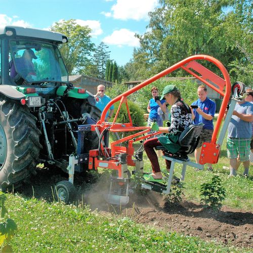 Mechanical weeder - ZUZA 3 - JAGODA JPS Agromachines - mounted / mid ...