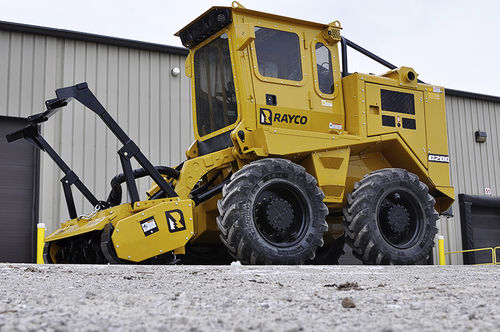 Self-propelled mulcher - C200T - Rayco - disc / forestry / for tractors