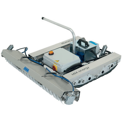 Cleaning farm robot - MMSOLAR1 - M.M.SRL - remote-controlled