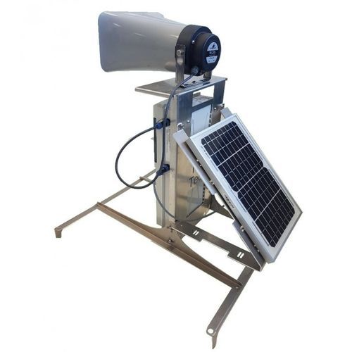 Acoustic scarer - AviTrac® - AgriProTech - for birds / with solar panel