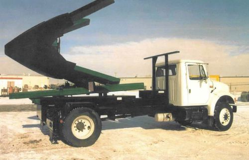 Truck-mounted tree spade - 62 - Holt Tree Spades LTD