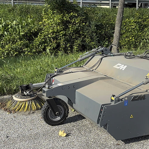 Mounted sweeper - CSK 250 - CM SRL - groundcare / for barns / for ...