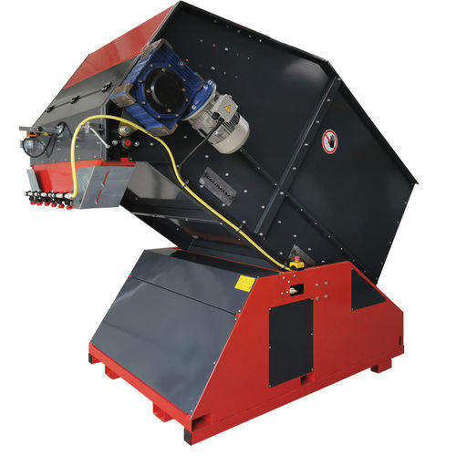 Mobile big bale breaker - GRT - GOLDMASZ SC