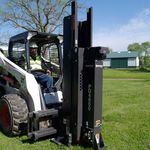 Tractor-mounted post driver - All the agricultural manufacturers