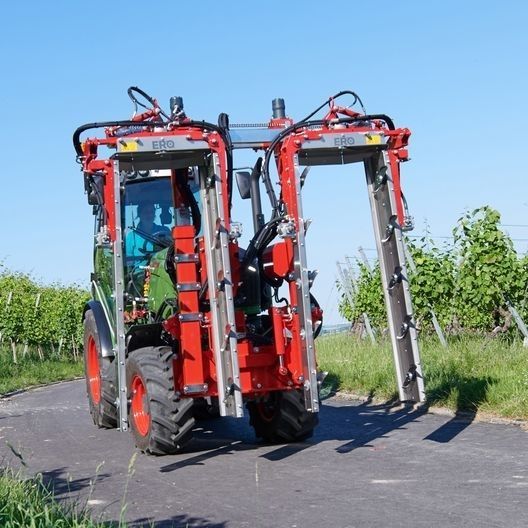 Cimatrice per vigneto - Profi Line - Binger Seilzug - montata su ...