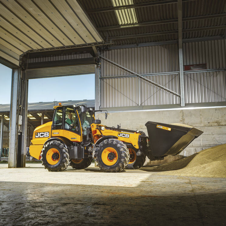 タイヤ式ローダー - TM320 - JCB - 伸縮自在 / キャビン付 / 関節付き