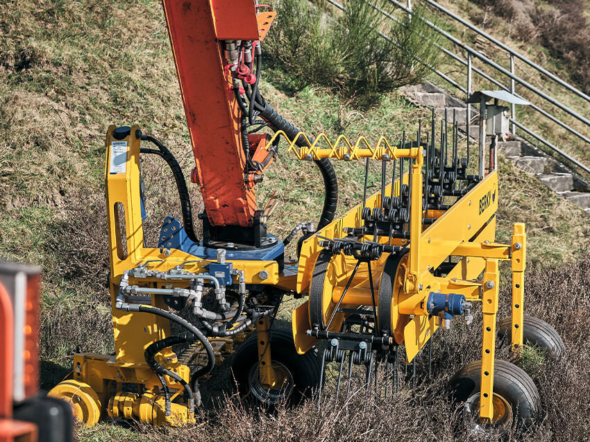 Segadeira montada - 5200 - Berky GmbH - com barra de corte