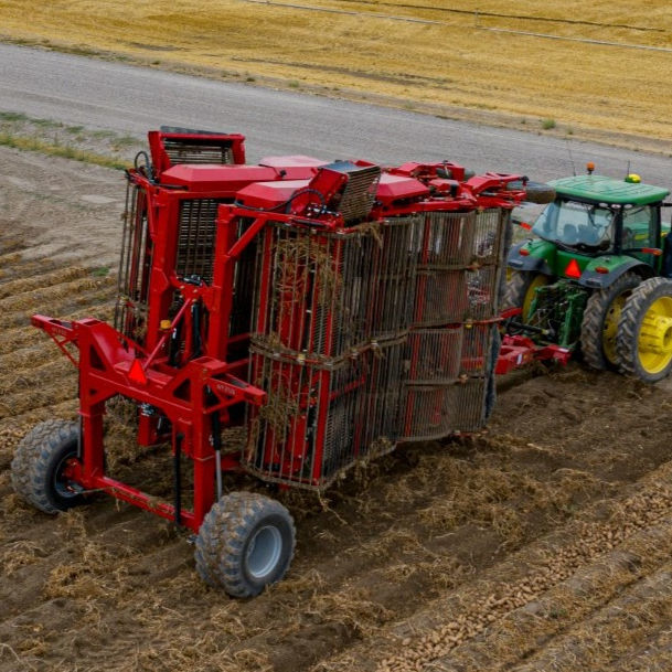 Segadeira enleiradora de arrasto - 6180 - Spudnik Equipment Company LLC