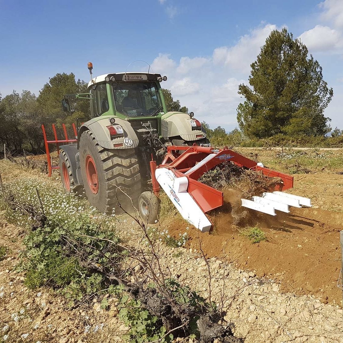 Destocador montado em trator - SR series - MAQUINARIA AGRICOLA SEGUES ...